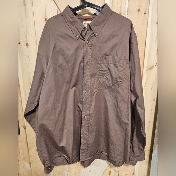Wrangler | Shirts | Wrangler Button Up | Poshmark
